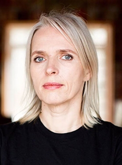 Annette Hess. Biografías y libros de autores en Anika Entre Libros ...